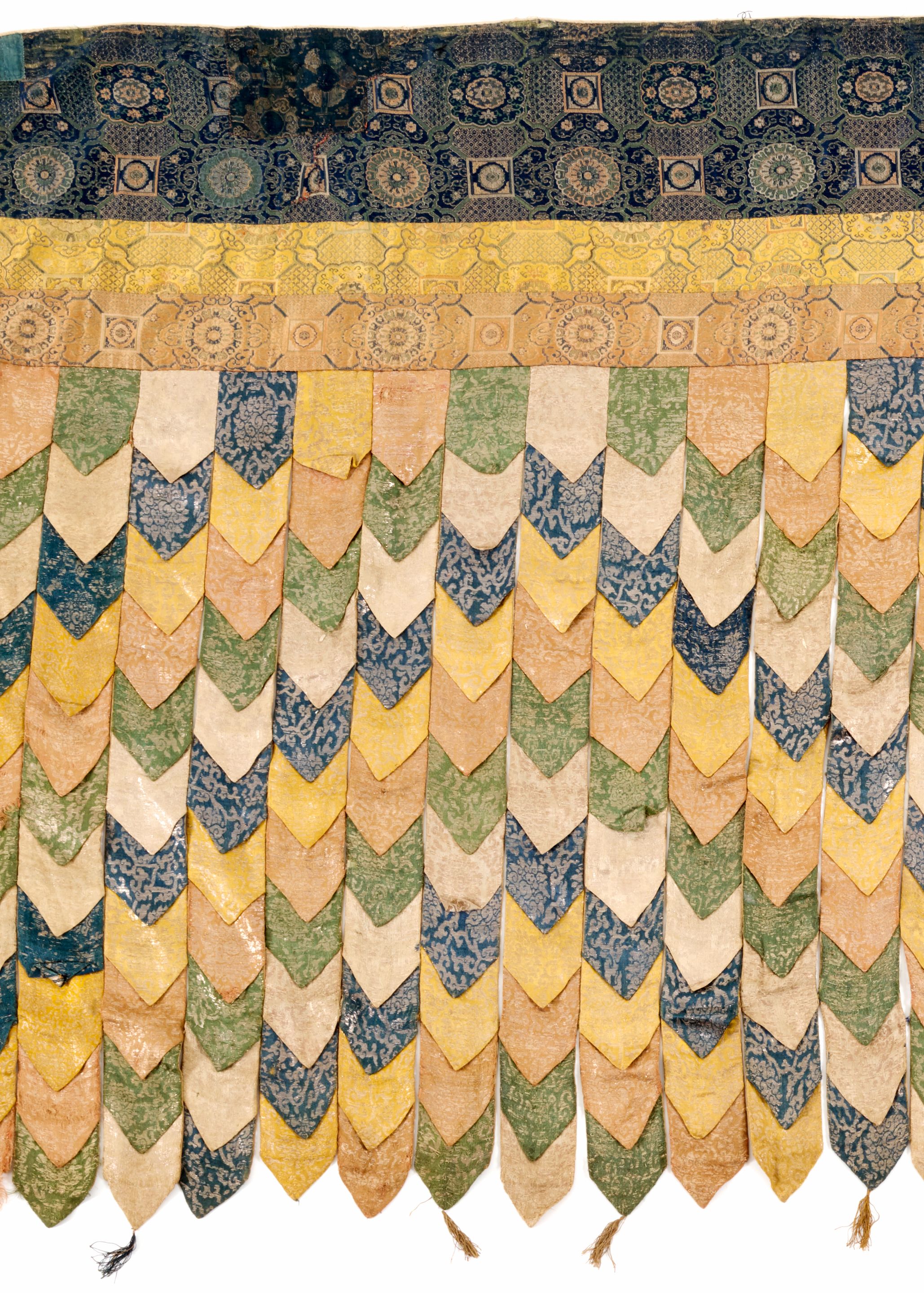 Bonhams : A LARGE GOLD-BROCADED SILK TEMPLE BANNER LATE MING AND QING ...