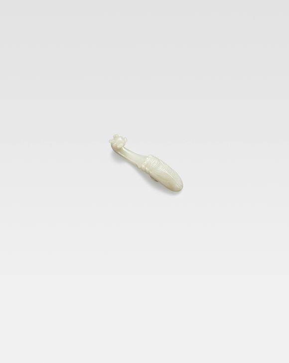 Bonhams : A pale green jade 'praying mantis and cicada' belt-hook 18th ...