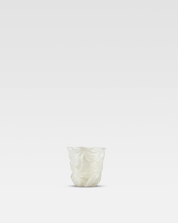 Bonhams : A very rare and fine white jade 'musk mallow' cup Qianlong (2)