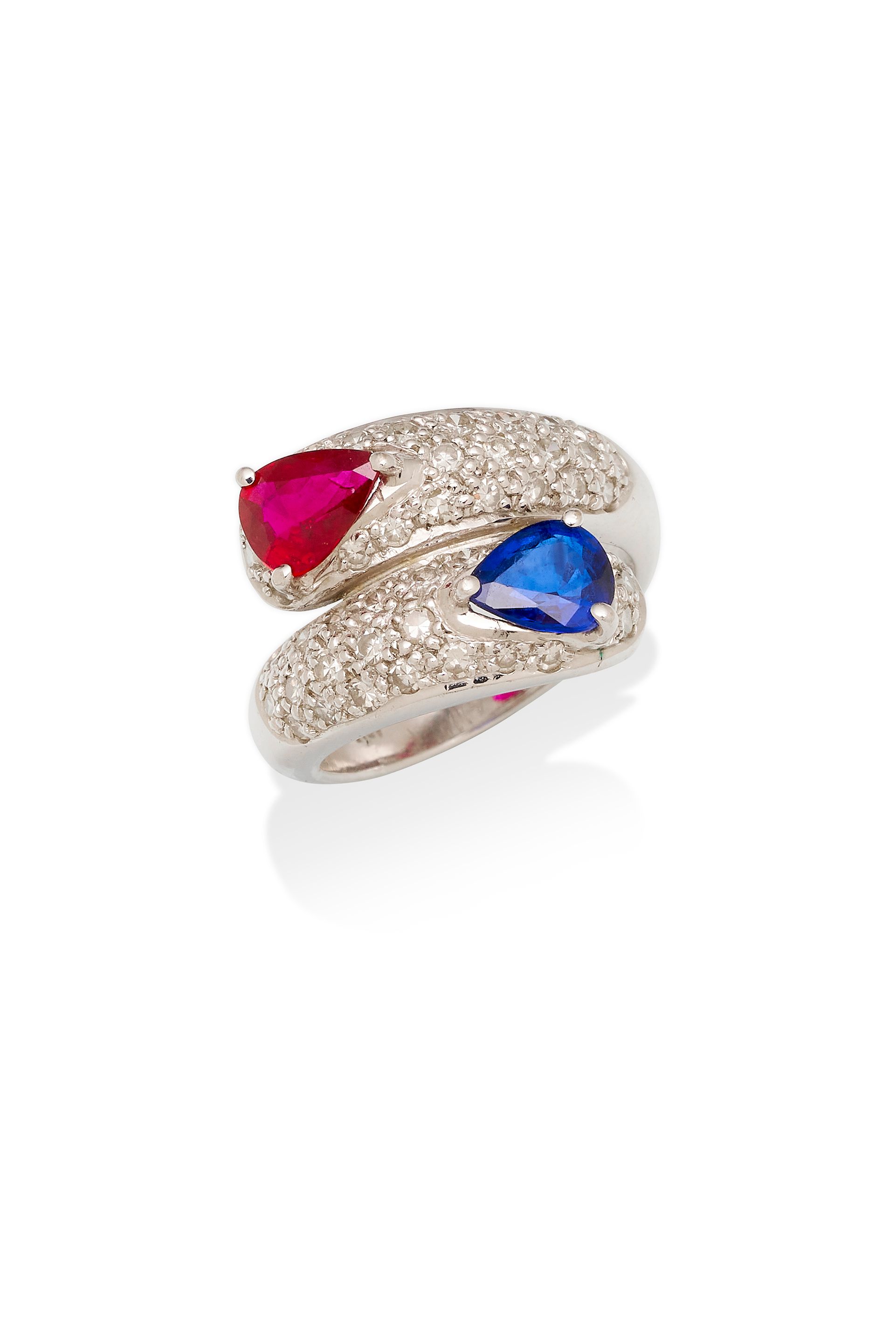 Bonhams : A DIAMOND, RUBY AND SAPPHIRE RING