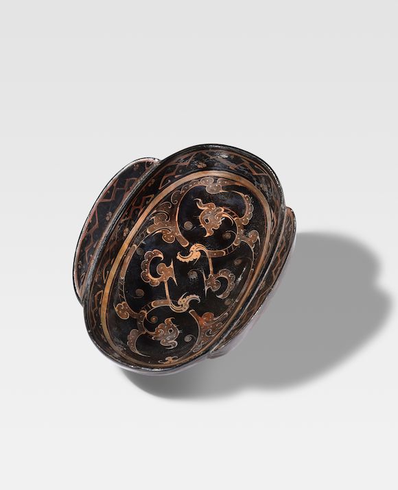 Bonhams : AN INSCRIBED AND PAINTED LACQUER WINE 'EAR' CUP Warring ...