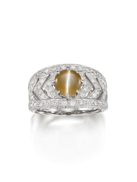 Bonhams : CAT'S EYE CHRYSOBERYL AND DIAMOND RING