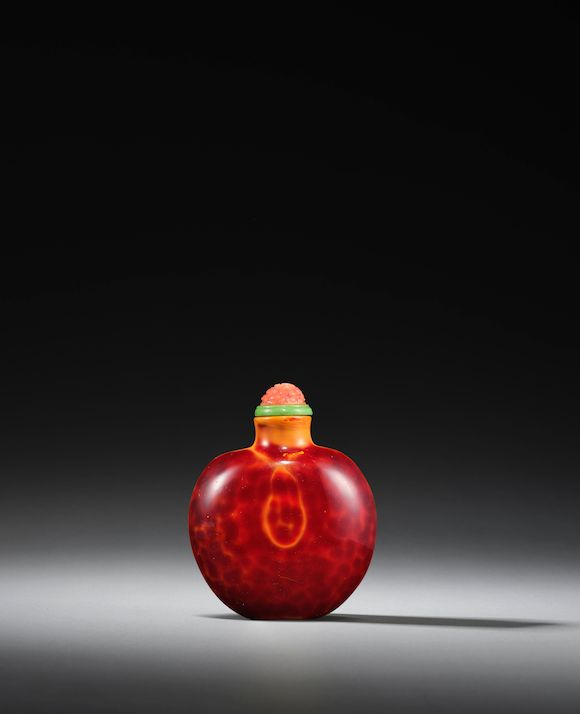 Bonhams : A FINE AND RARE 'REALGAR' GLASS SNUFF BOTTLE 18th/19th ...
