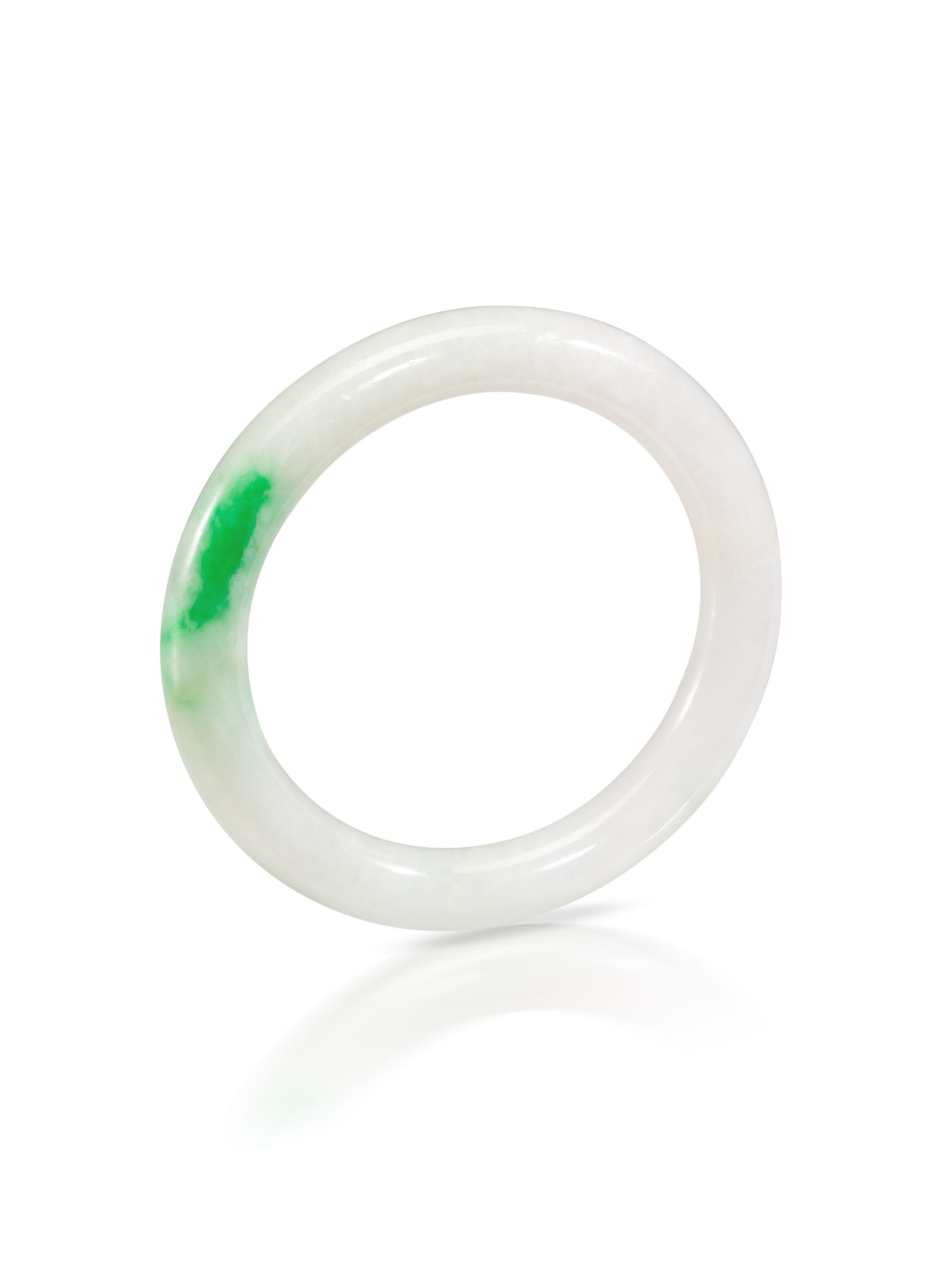 Bonhams : JADEITE BANGLE