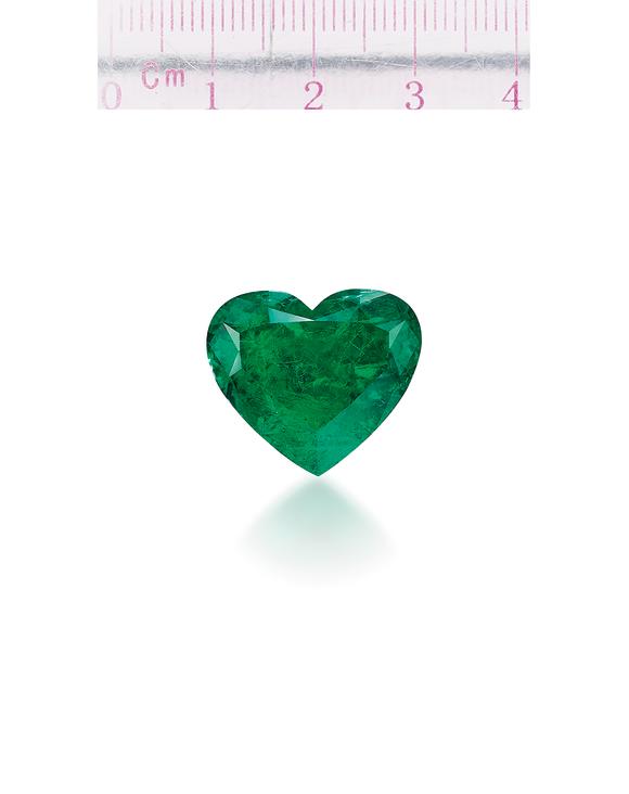 Bonhams Unmounted Emerald
