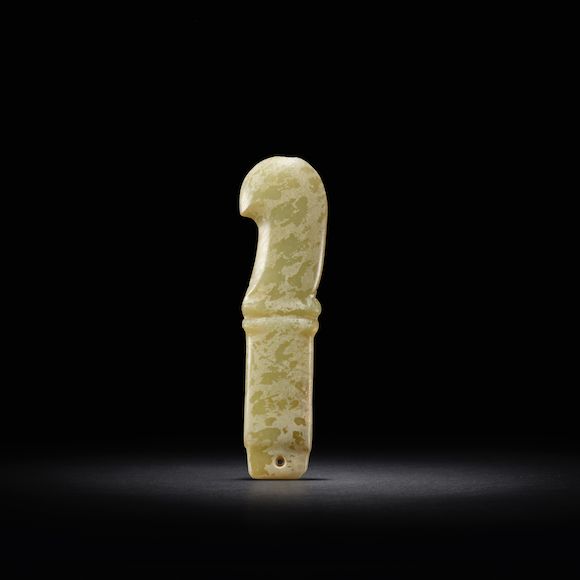 Bonhams : A YELLOW JADE EAGLE-HEAD HANDLED STAFF Neolithic Period ...