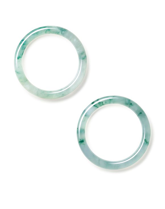 Bonhams : PAIR OF JADEITE BANGLES