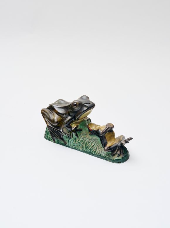 Bonhams : 'Frog Bank' (or 'Two Frogs') mechanical bank, 10.5 x 21.5 x 5.0cm