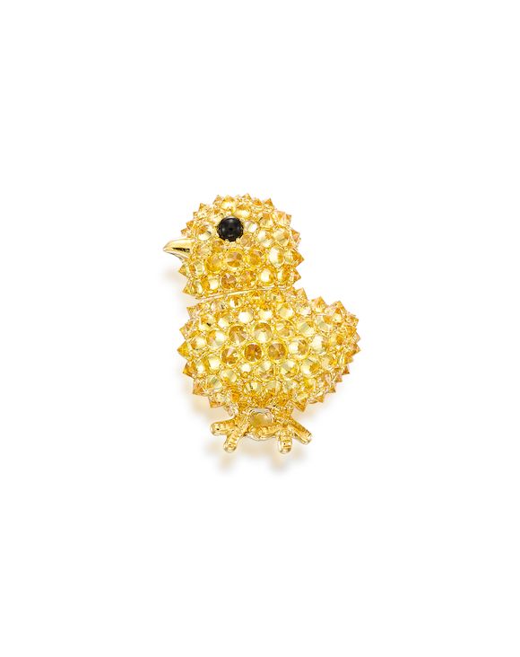 Bonhams : MICHELLE DELLA VALLE: YELLOW SAPPHIRE AND ONYX 'CHICK' BROOCH