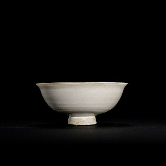 Bonhams : A XING WHITE-GLAZED TEA CUP Tang Dynasty/Five Dynasties