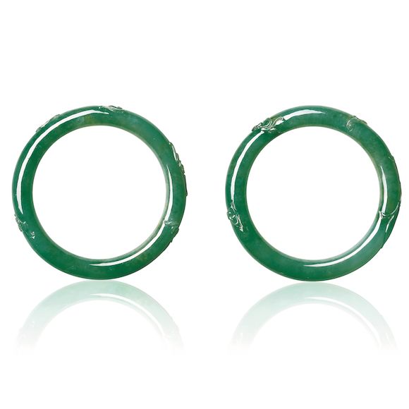 Bonhams : PAIR OF JADEITE BANGLES (2)